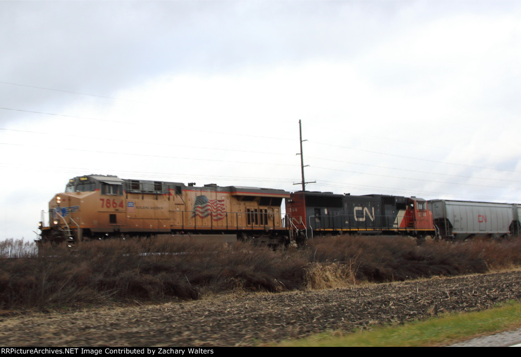 UP 7864 CN 5744
